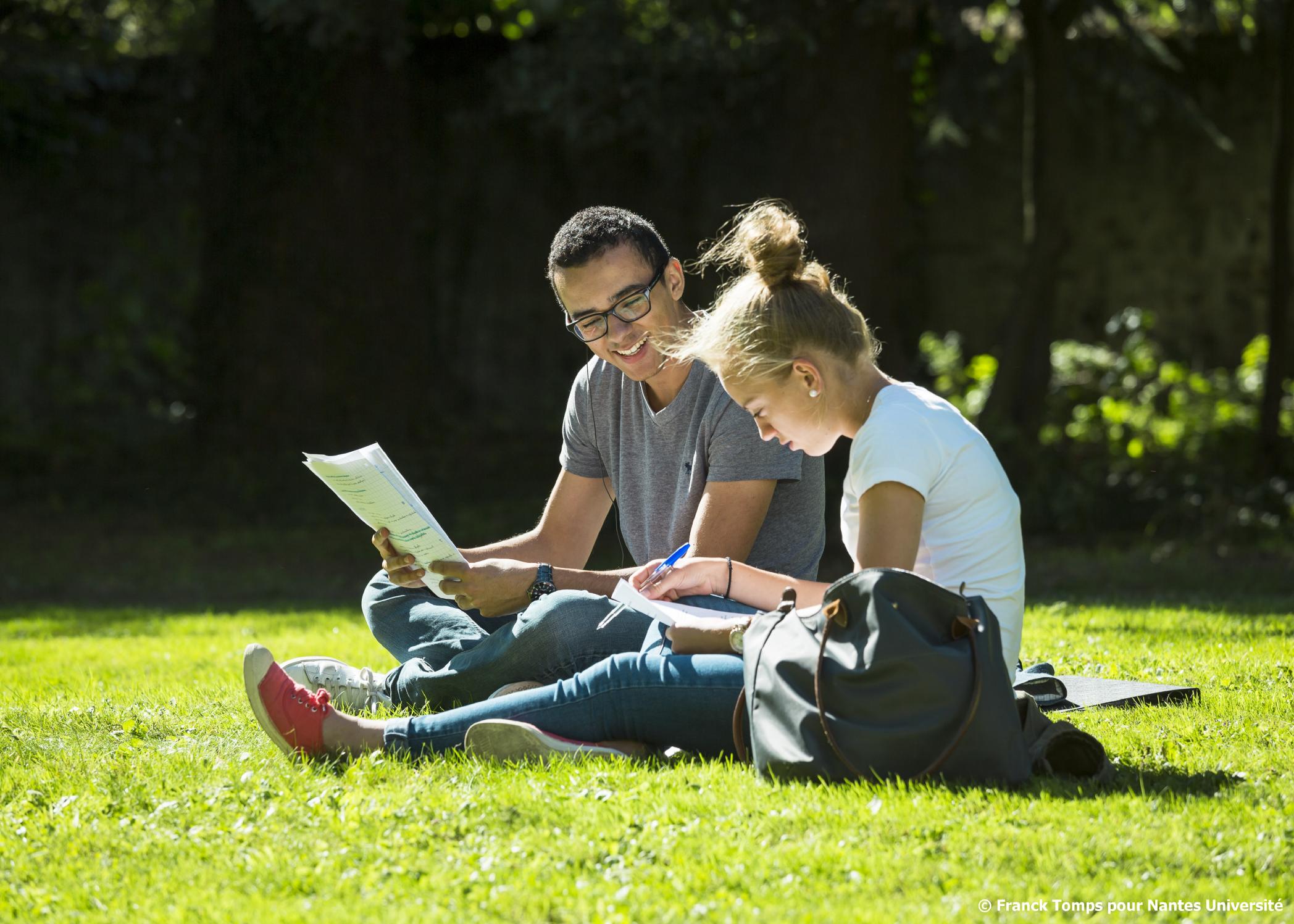 Attend our French Intensive Summer Courses